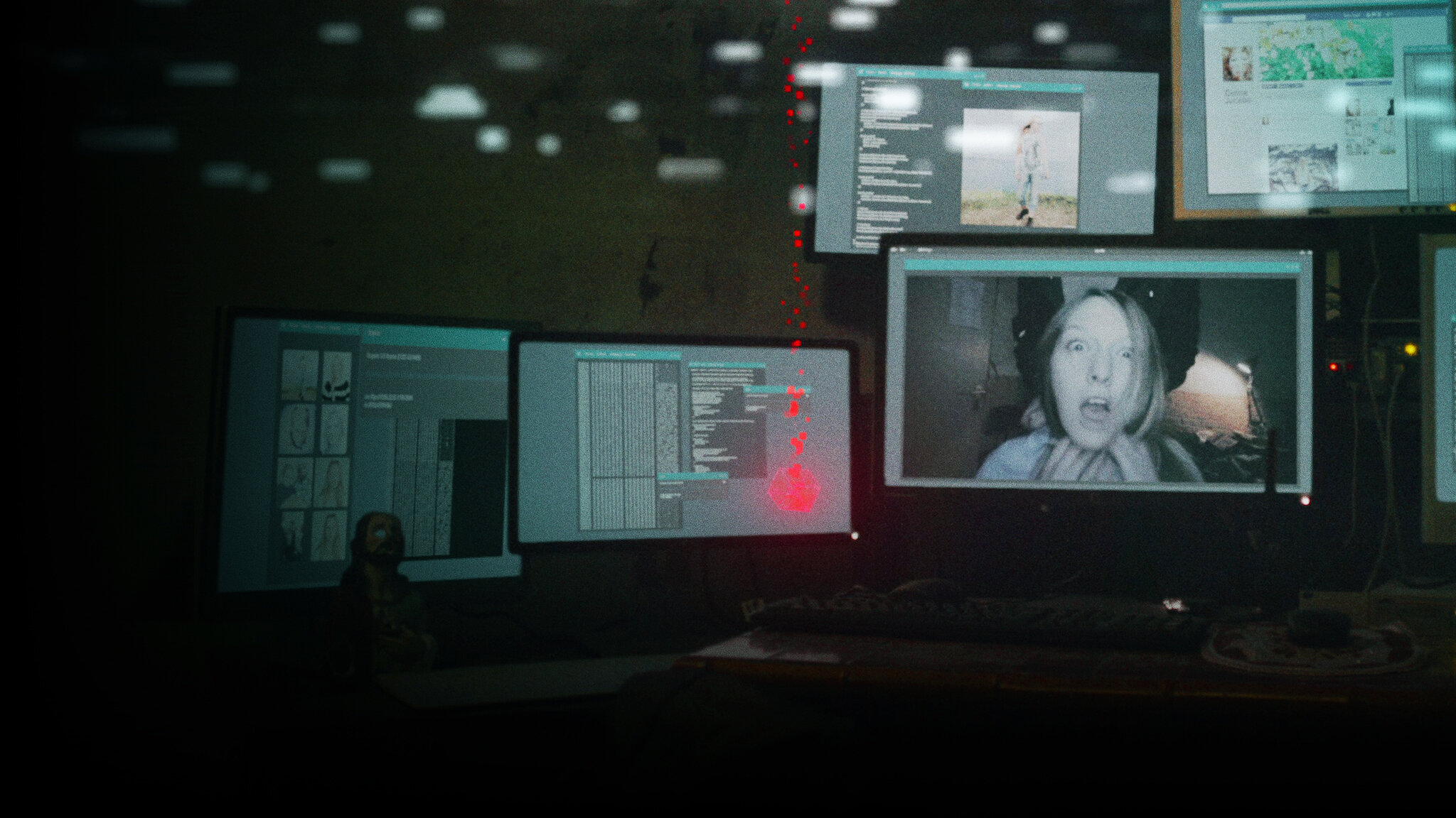 Watch Unit 42 | Netflix Official Site